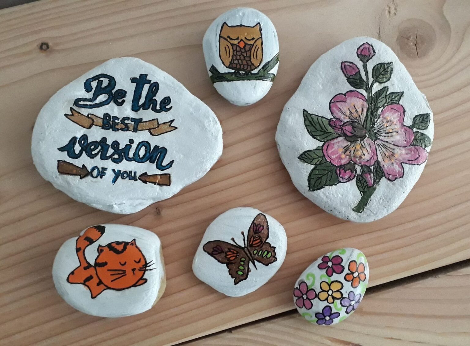 hoe je Happy Stones maakt met stempels, maak zelf Happy Stones